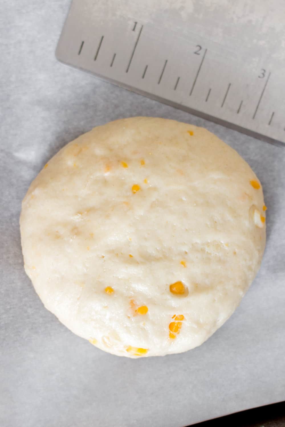 Easy Cheddar Cheese Buns