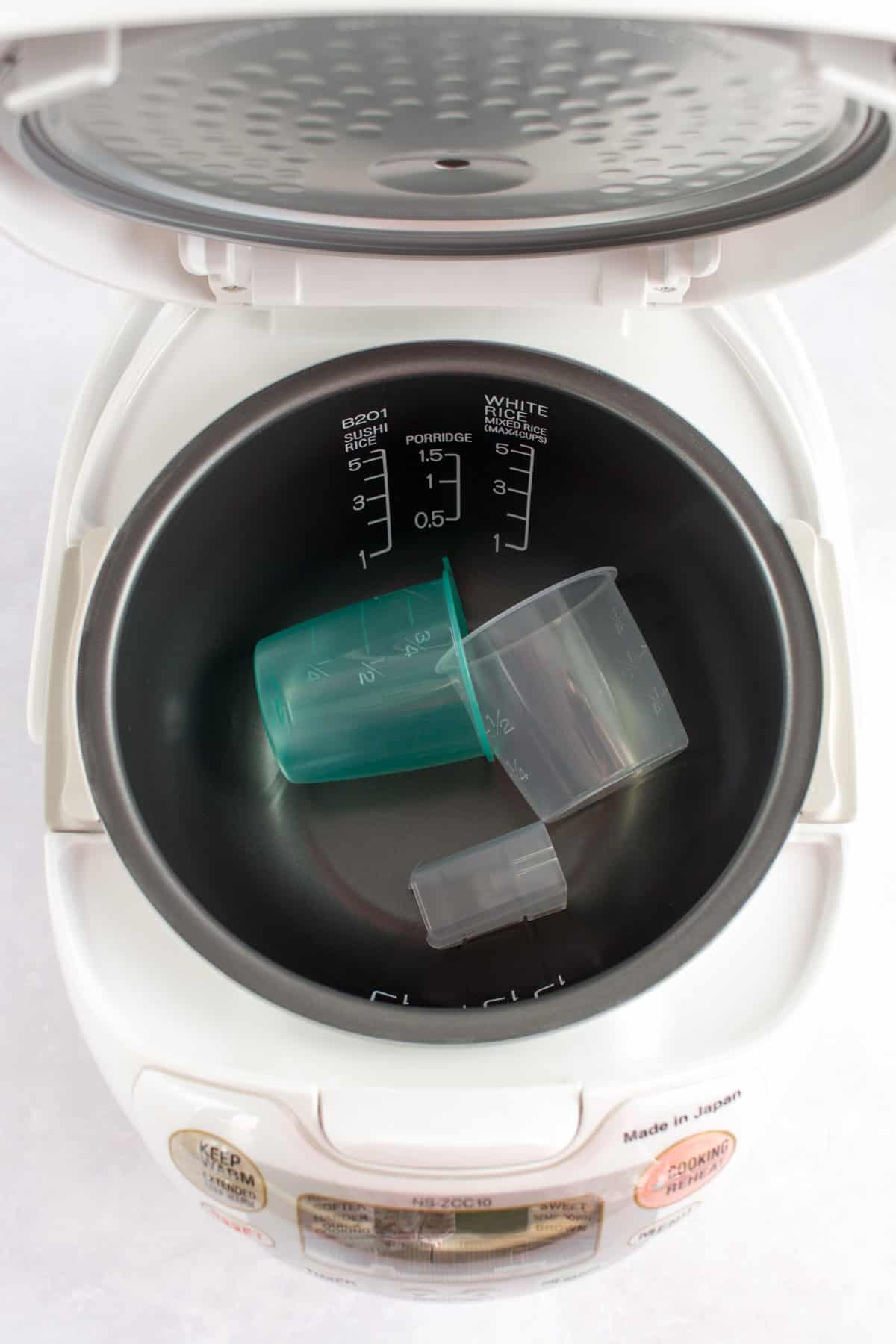 Do I Need a Rice Cooker? Zojirushi Neuro Fuzzy® Rice Cooker NS-ZCC10 ...