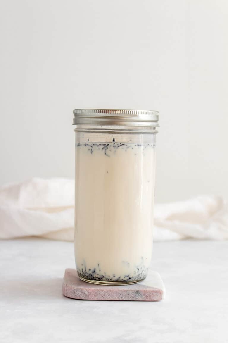 Cold Brew Milk Tea | Cold Brew Tea with Milk | Hojicha Milk