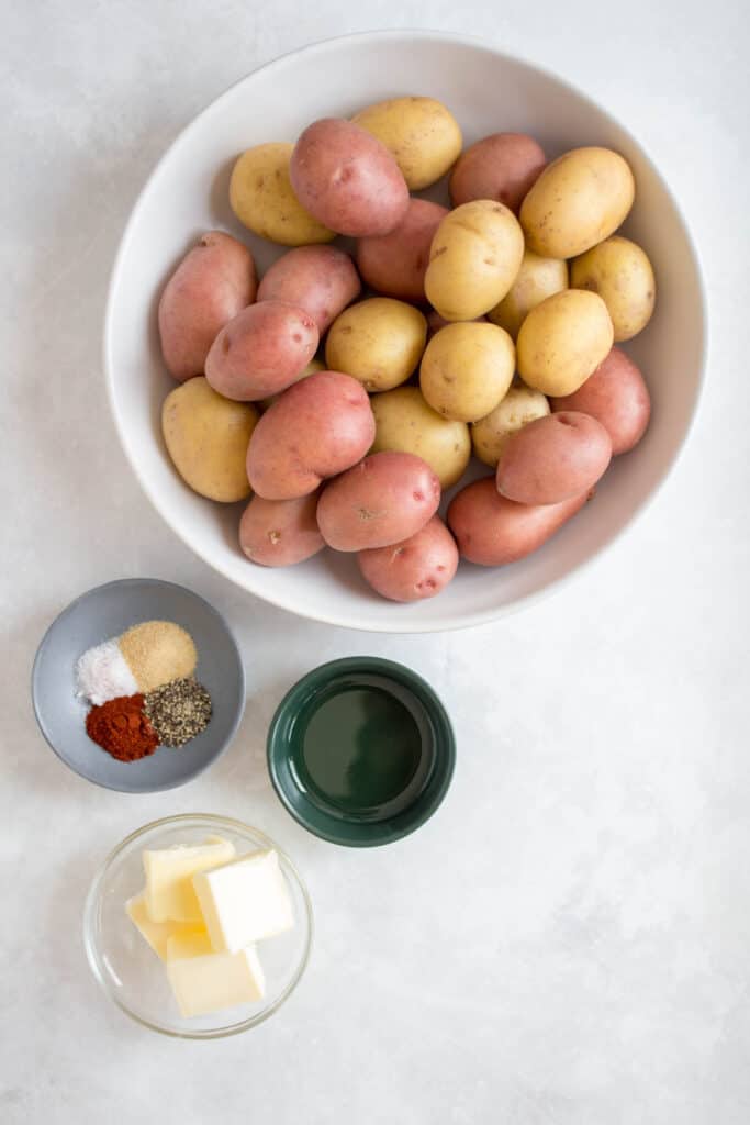 Easy Foil Pack Potatoes (Loaded Potatoes) | Grilled Side Dishes